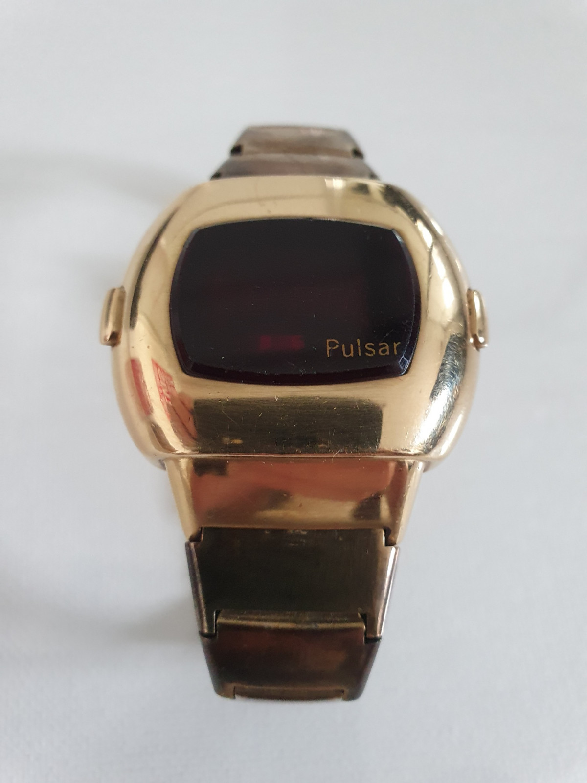 Pulsar gold LED watch 1970s – Feeling Groovy